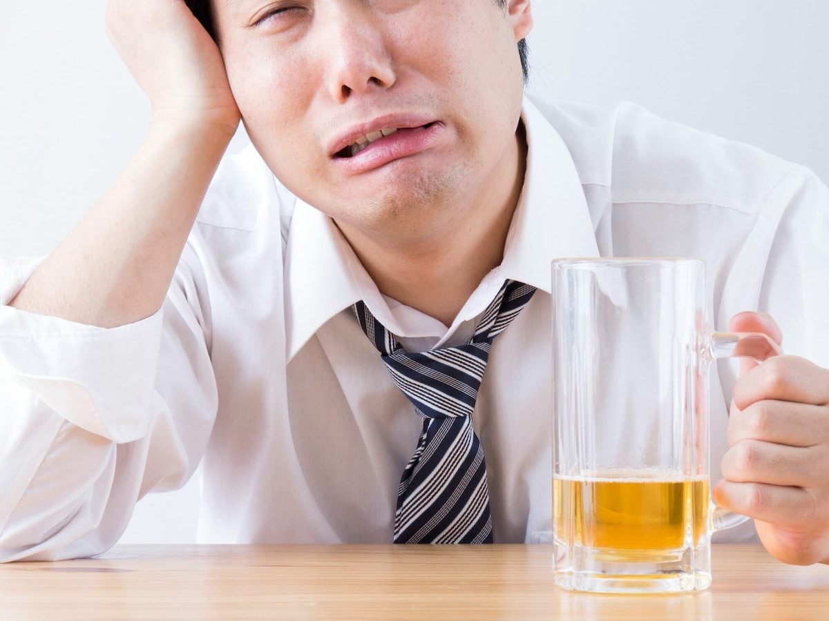 酔って性格が変わるのはなぜ？お酒の失敗で自己嫌悪に陥らないために [飲酒・アルコール] All About
