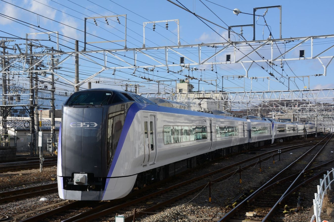 やっとデビュー！新型車両E353系「スーパーあずさ」に託された期待 - All About ニュース