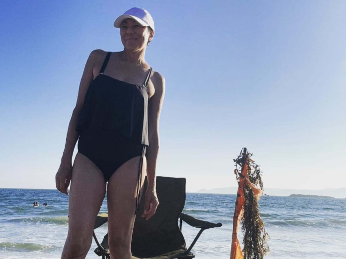 「足長美魔女」57歳・RIKACO、水着姿で圧巻の美脚あらわに！ 「羨ましいスタイル」「綺麗な体のライン」 - All About ニュース