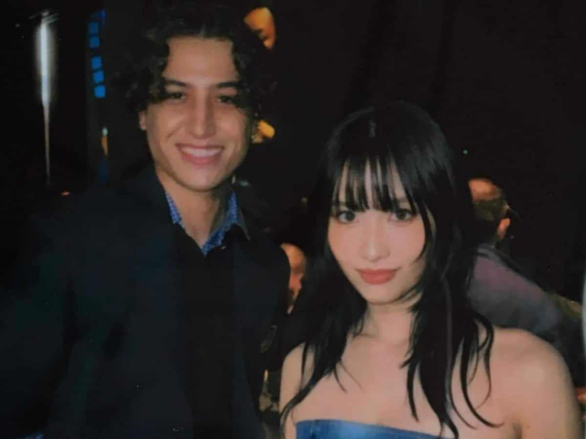 kemio、TWICEモモとのツーショット公開に「大成功オタクすぎ」とファン歓喜！ 「推しと推しのコラボ」 - All About ニュース