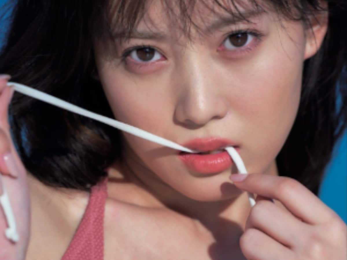 「セクシーにも程がある」AKB48・岡部麟、美尻あらわなビキニ姿に反響！ 「ボディライン最高」 - All About ニュース
