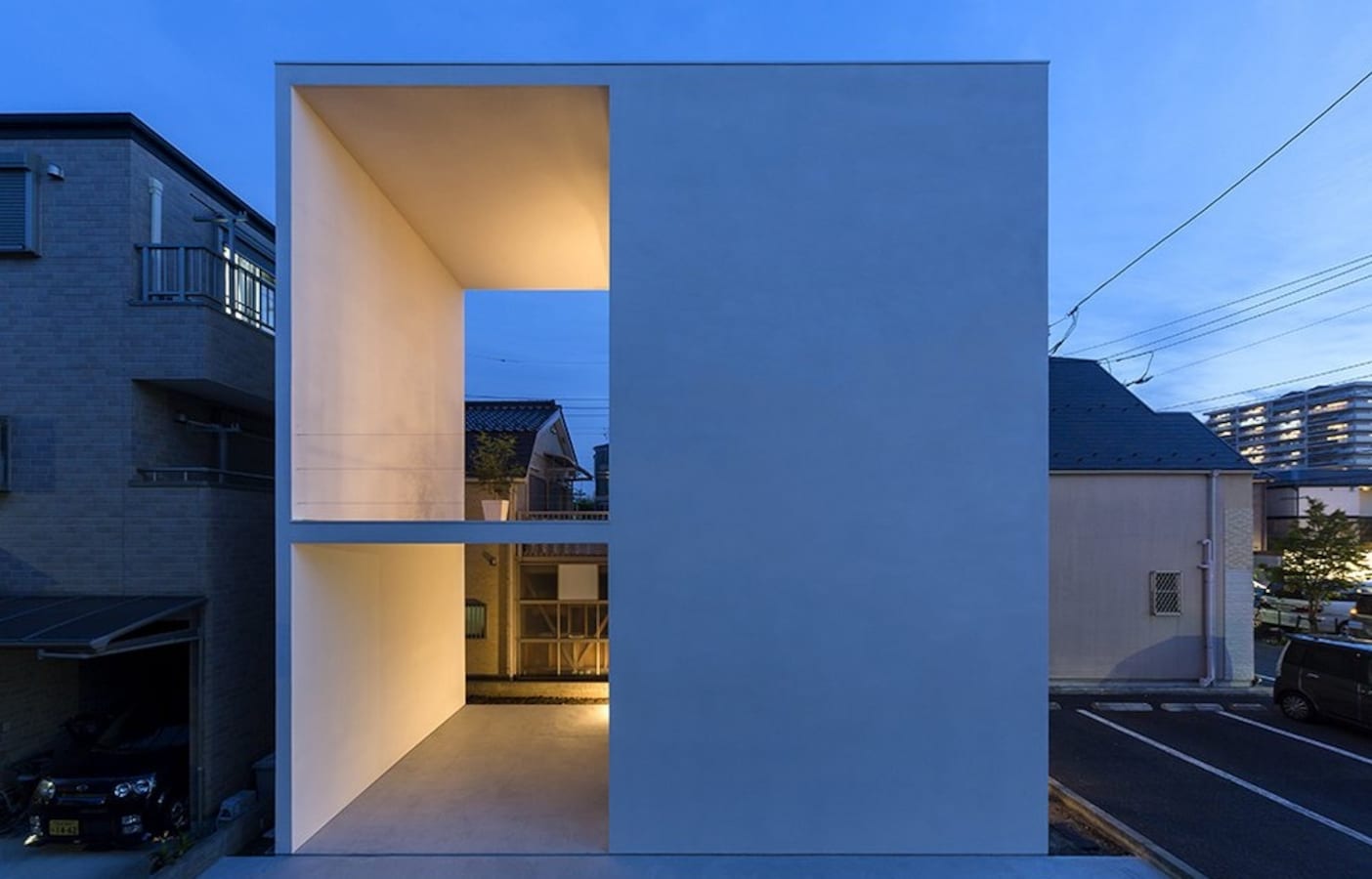 Live in a Tokyo Rubik's Cube | All About Japan