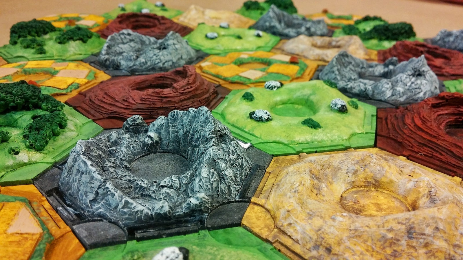 5 Modern Tabletop Games to Play in Japan | All About Japan