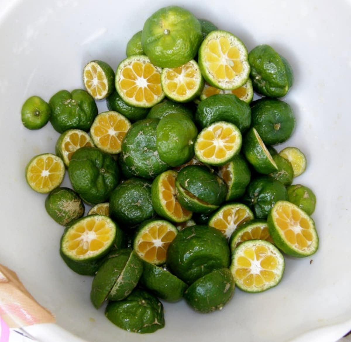 Okinawa's Top 3 Omiyage | All About Japan