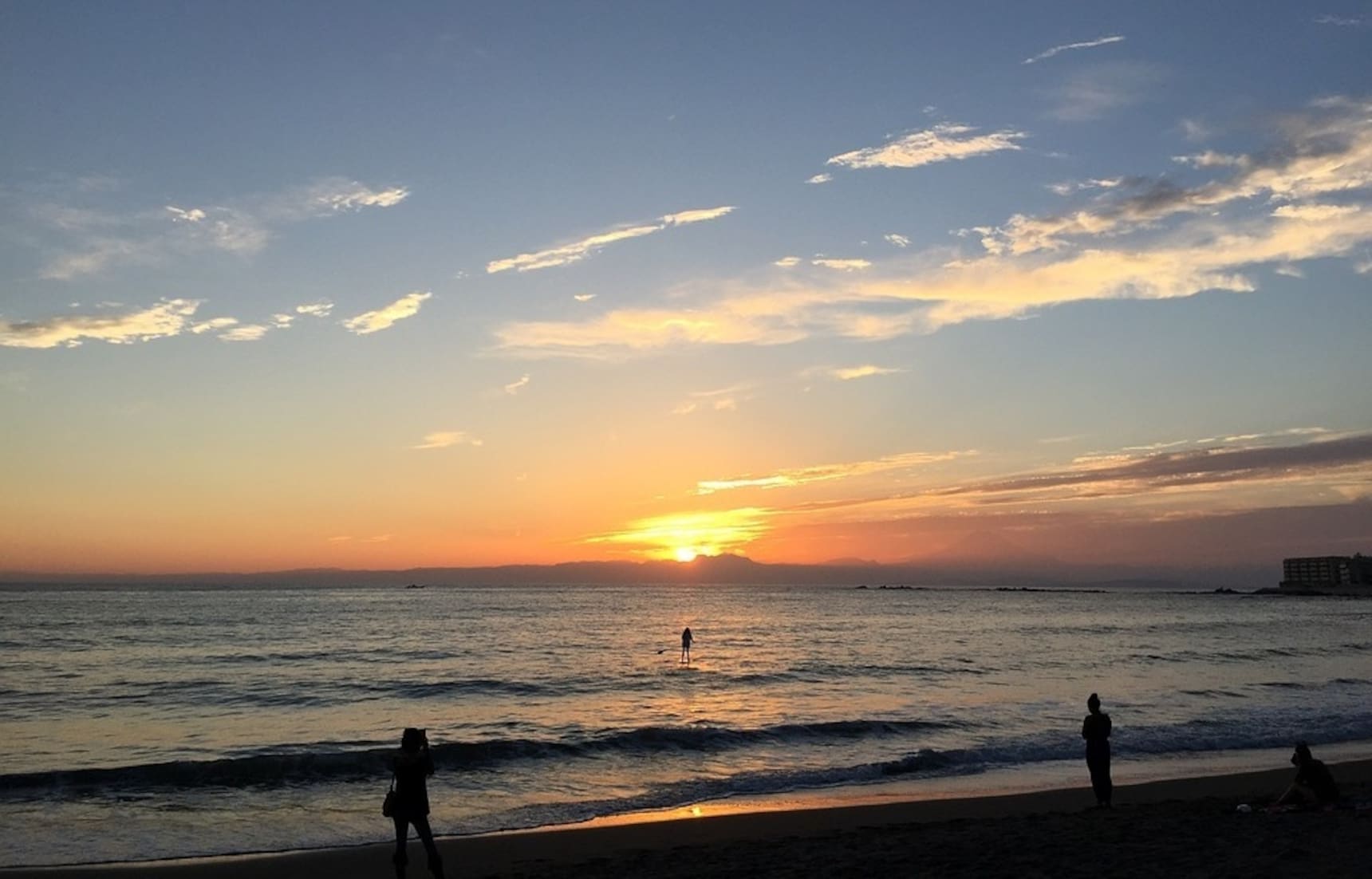 Enjoy a Day Trip to Hayama Isshiki Beach | All About Japan